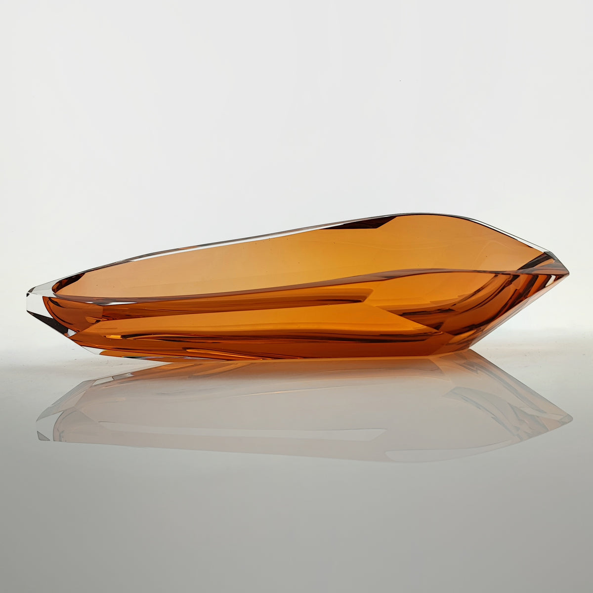 Crystal Cut Vessel – David Reade Glass Art